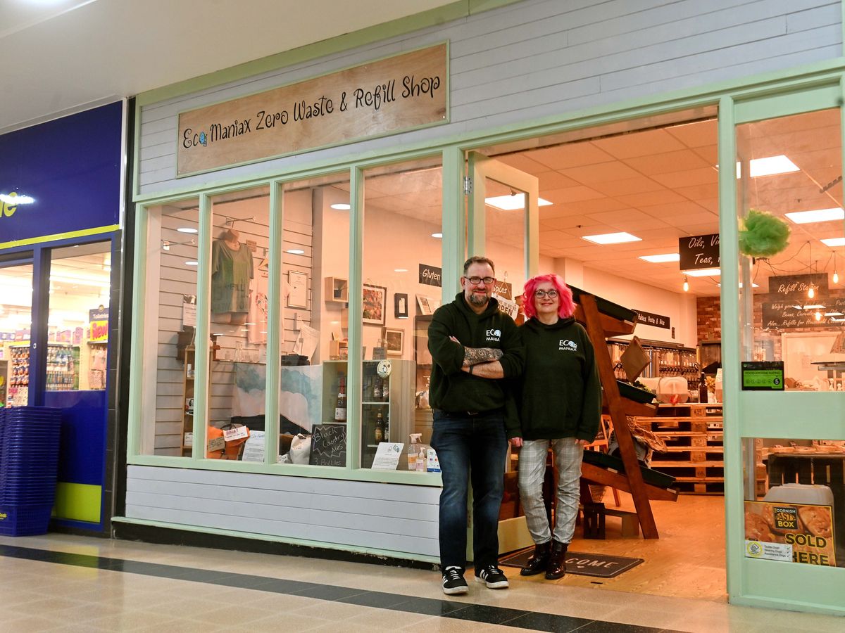 Meet the business owners helping people to reduce the amount of plastic ...