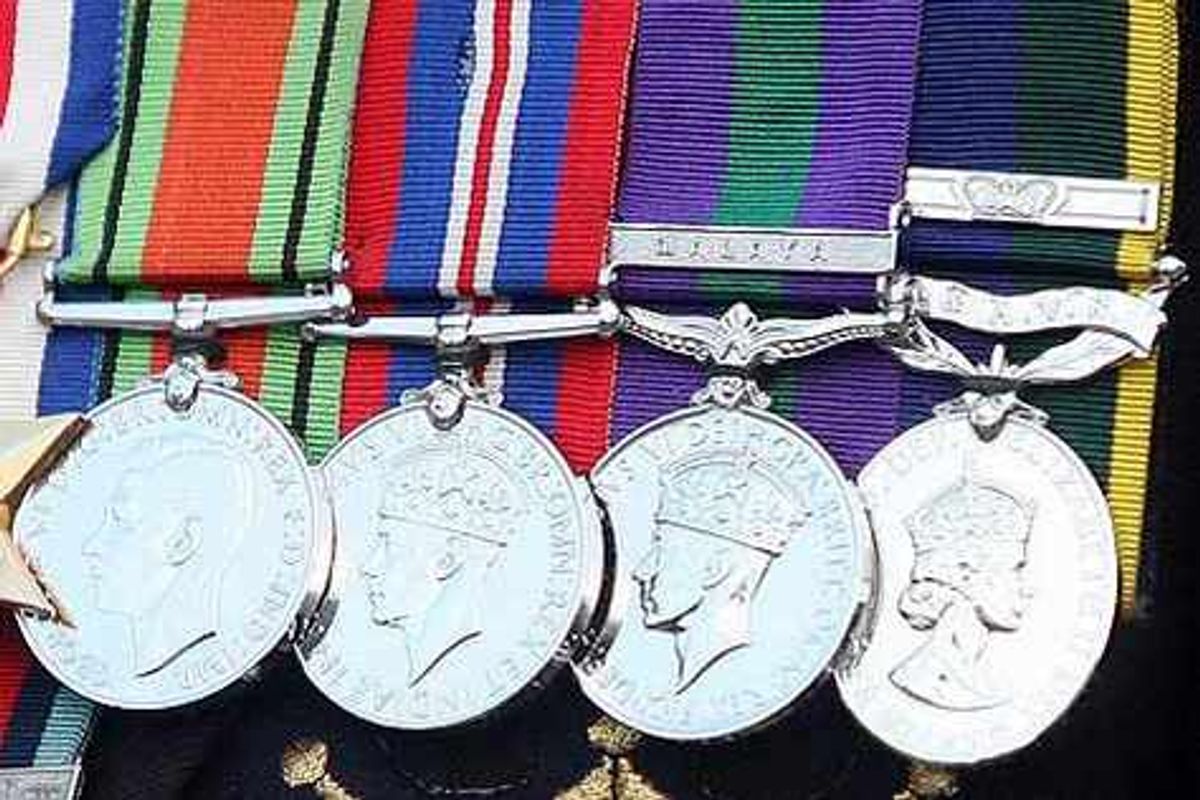 Shropshire SAS hero's medals sell for £72,000 | Shropshire Star