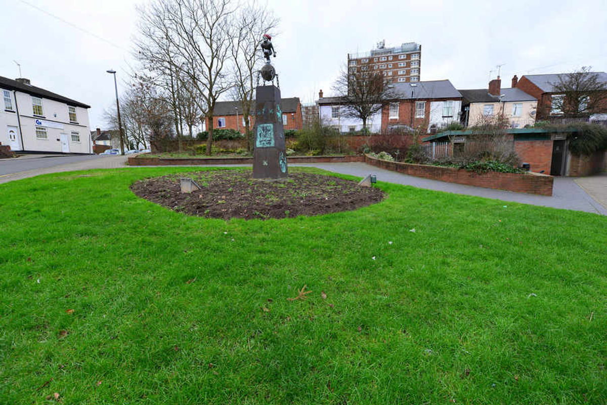 Calls to safeguard Netherton's green for future | Express & Star