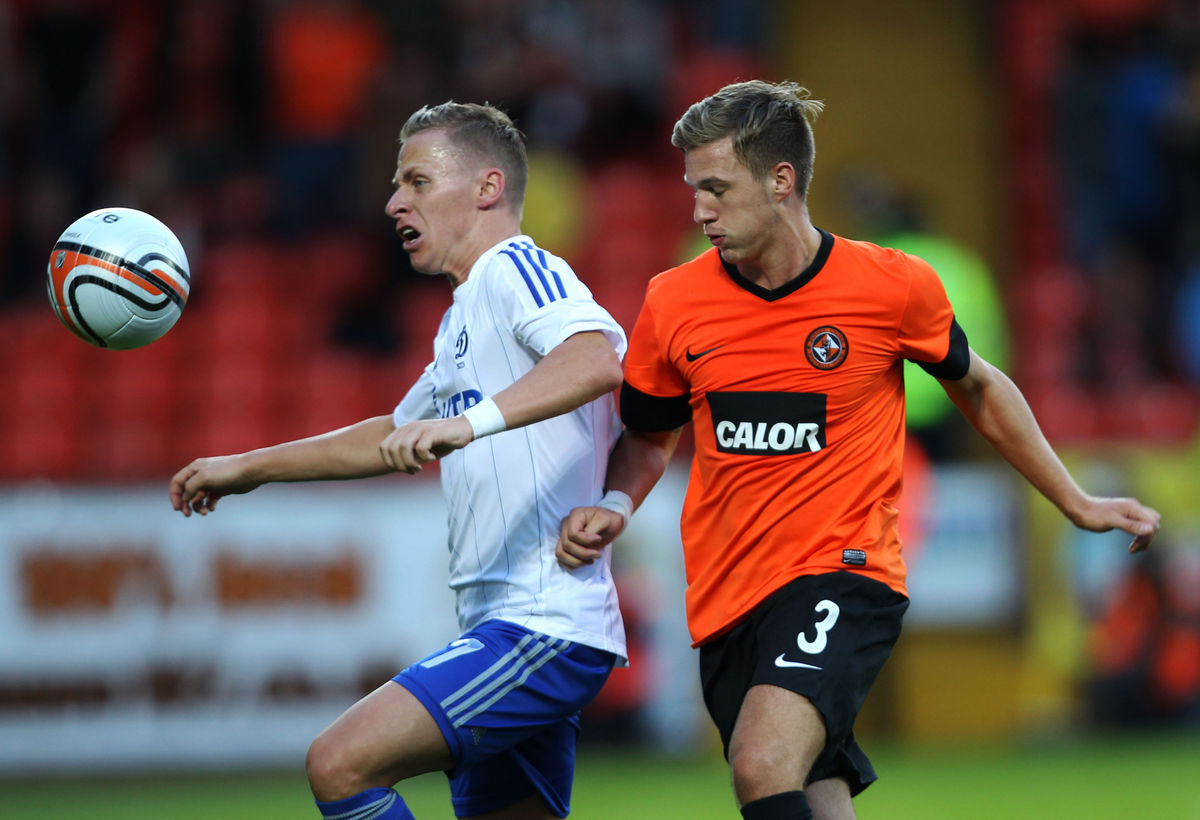 Wolves hunting Scottish left back Barry Douglas | Express & Star