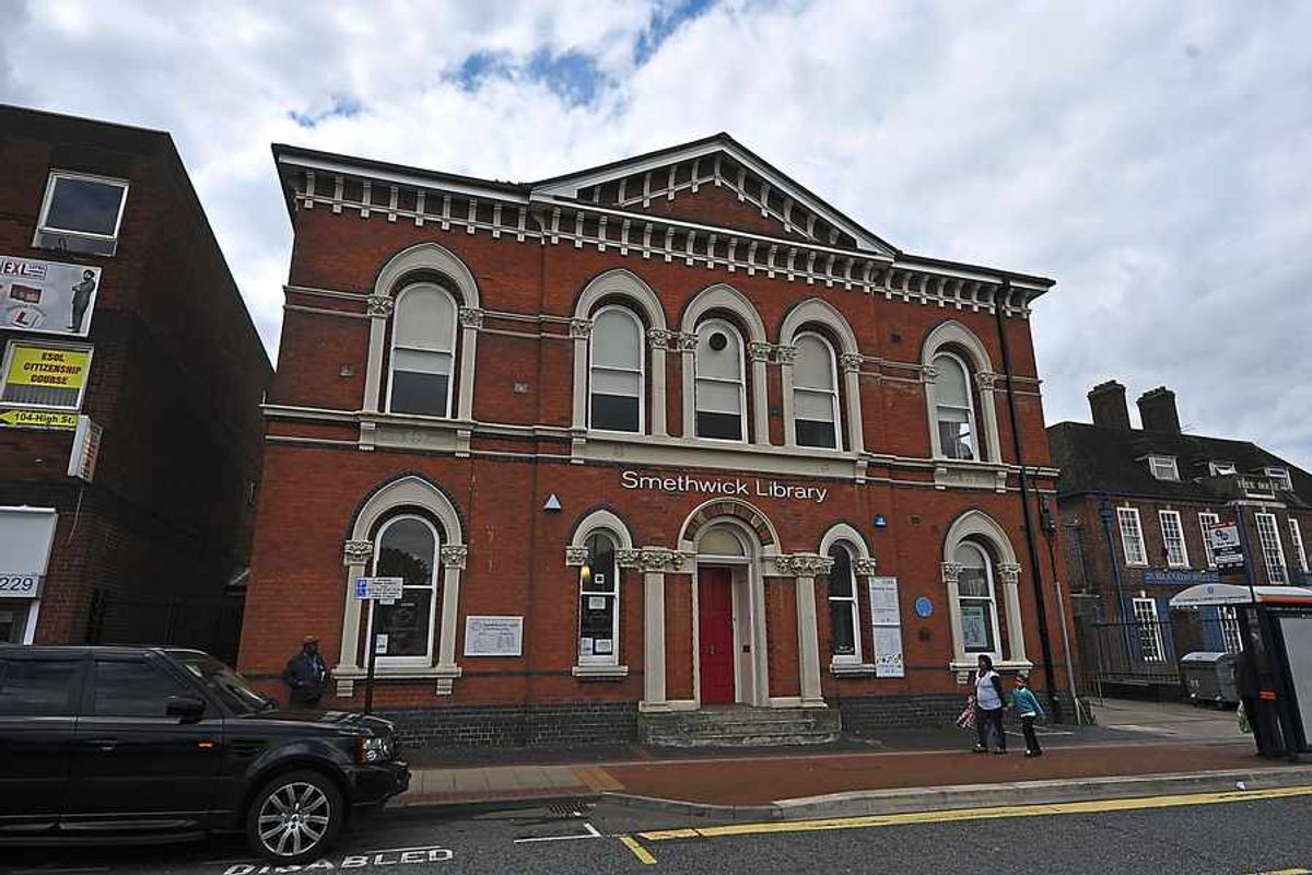 Opening hours cut at Sandwell libraries in bid to save £700k | Express ...