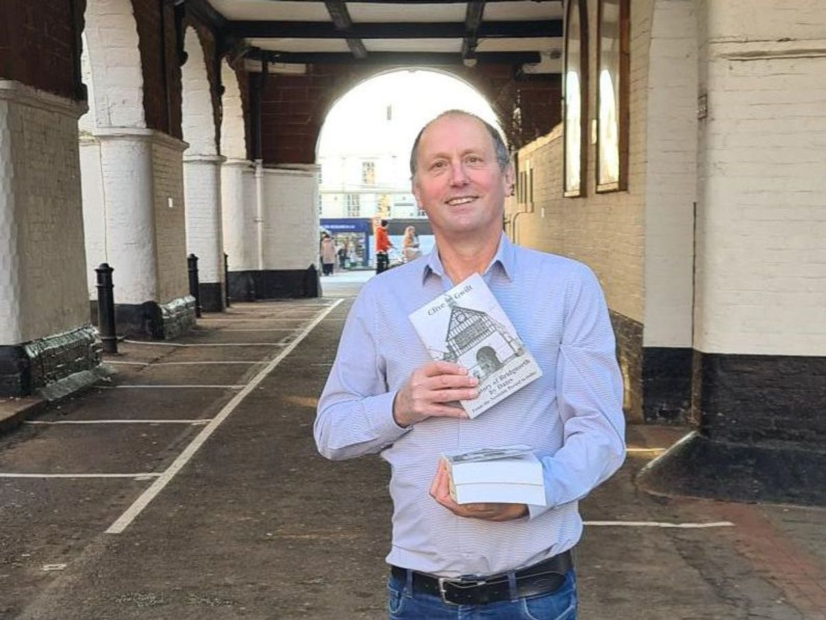 Author seeks help with Bridgnorth war book | Express & Star