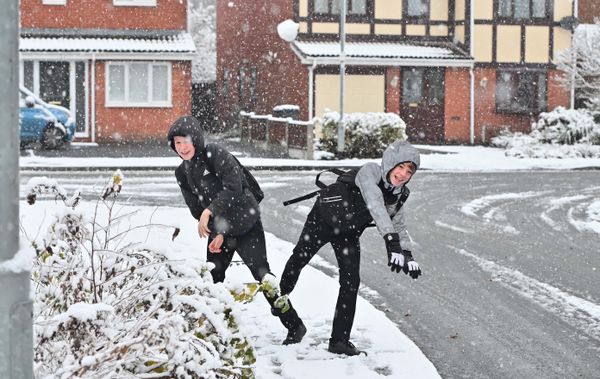 In pictures: Dazzling West Midlands snow pictures in wonderful ...