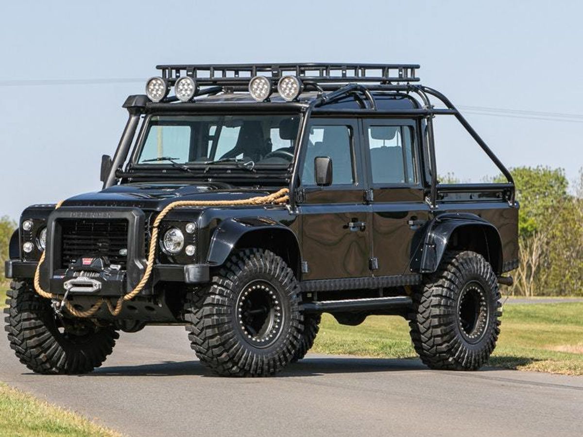 James Bond Land Rover Defender heads to auction | Express & Star