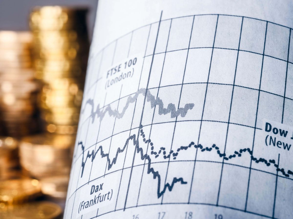 UK stock markets tumble as investors ‘spooked’ by US banking issues ...