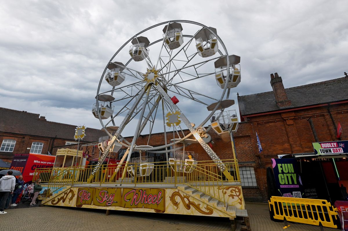 Hundreds flock to town centre as Dudley opens £4m 'Fun City ...
