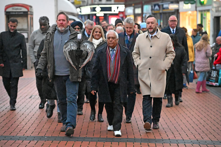 Former Walsall Council leader Garry Perry to stand down as councillor ...