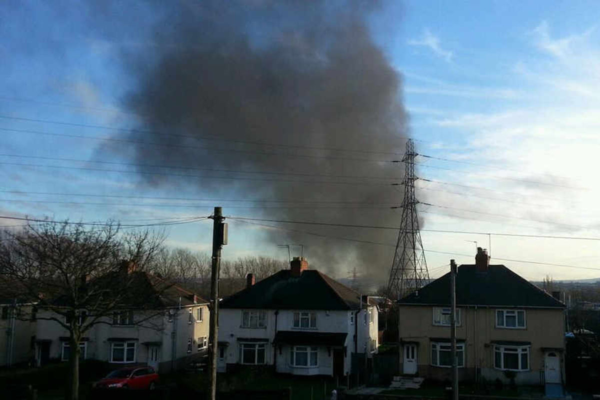 Walsall tyre fire sends smoke pluming into skies | Express & Star