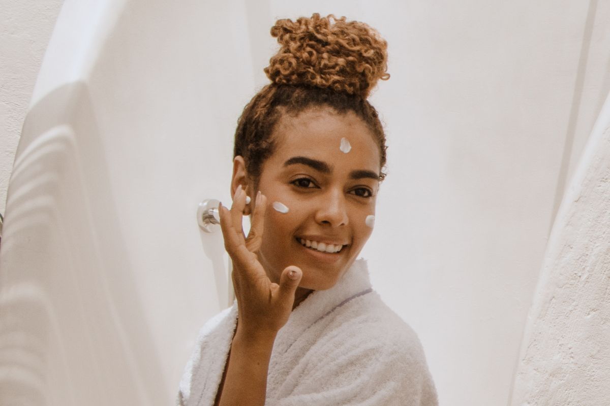 Fight dry skin this winter with Skinporter Miracle Multi-Action Facial ...