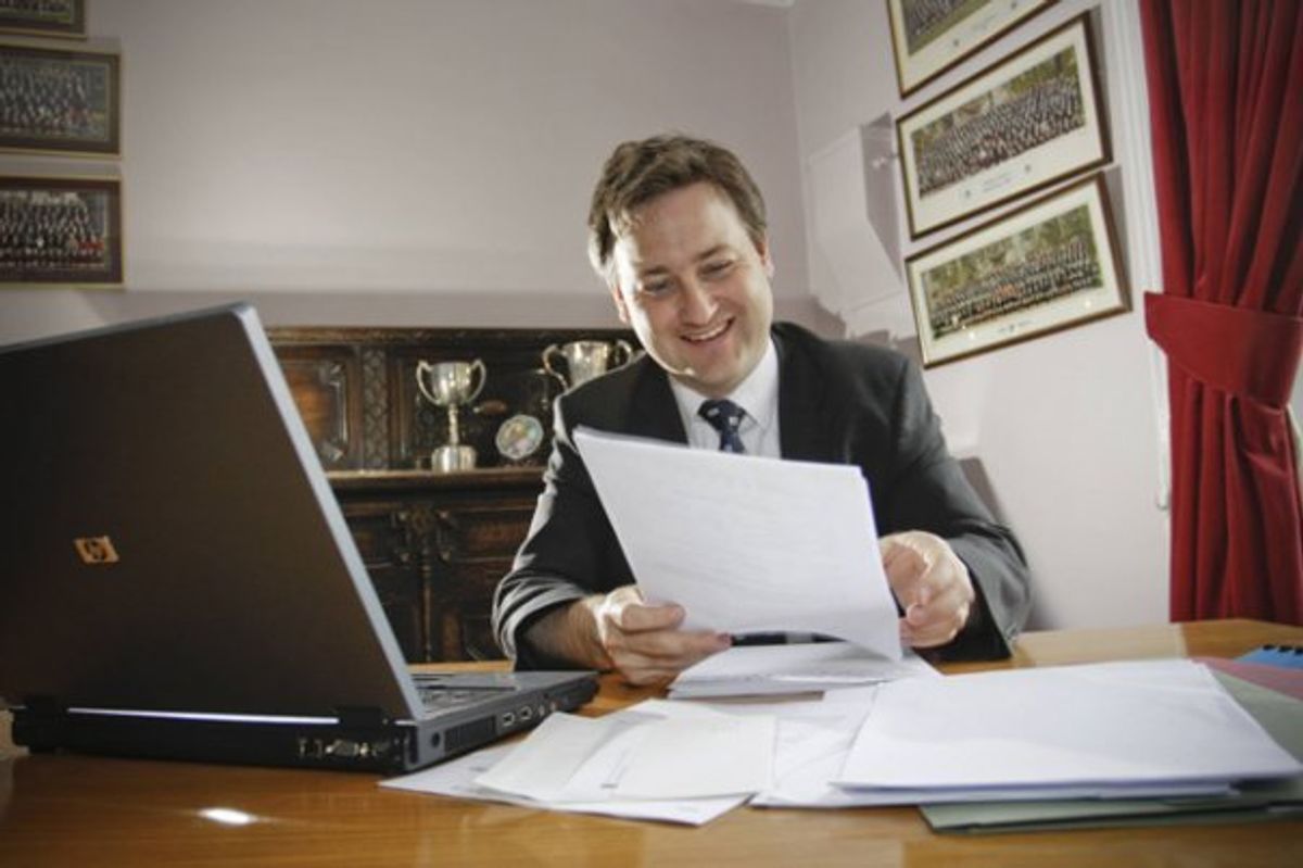 Headteacher sacked after sending flirty messages to schoolgirls has ...