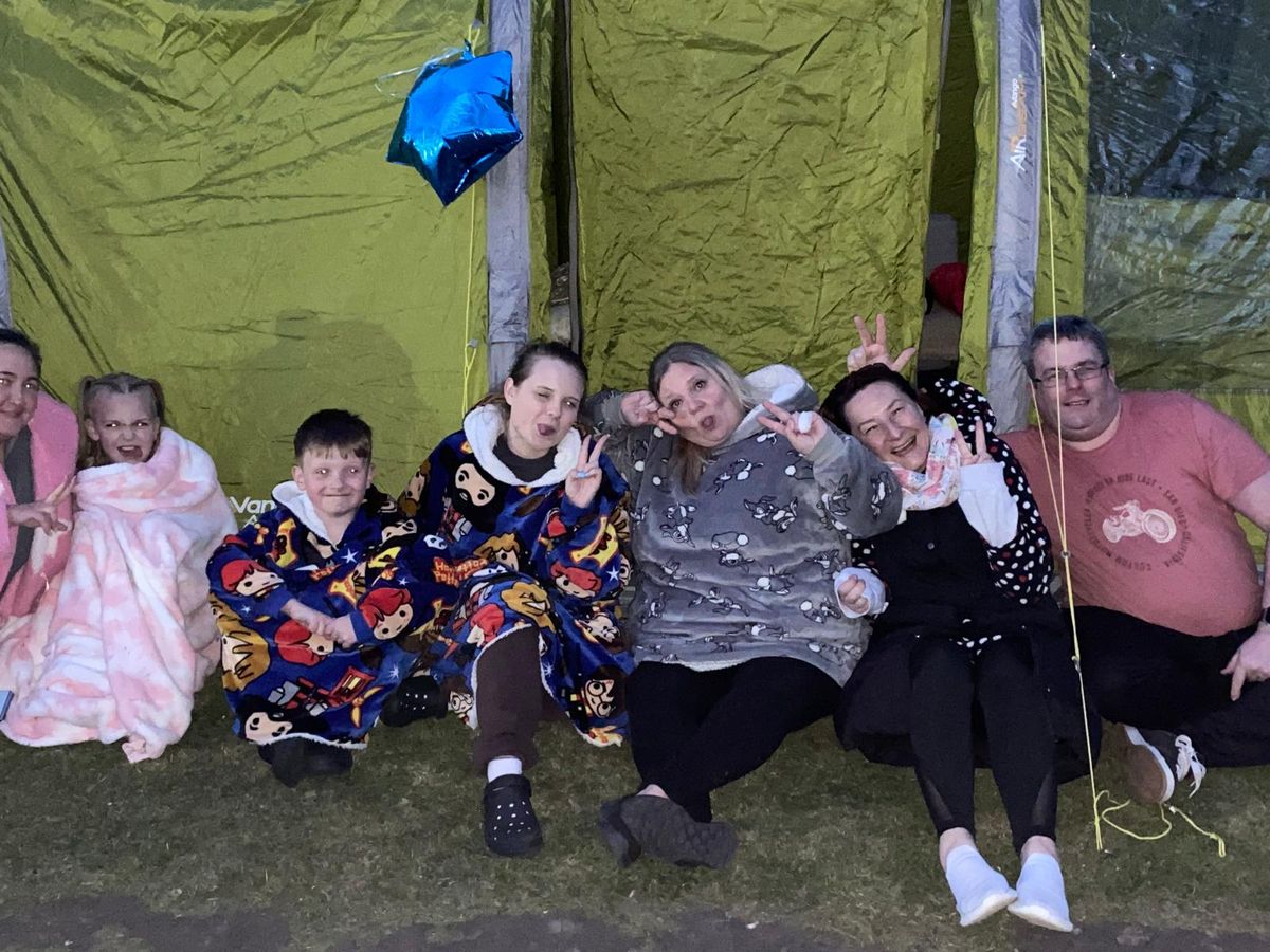 Netherton Green staff brave the cold for the Great Tommy Sleep Out ...