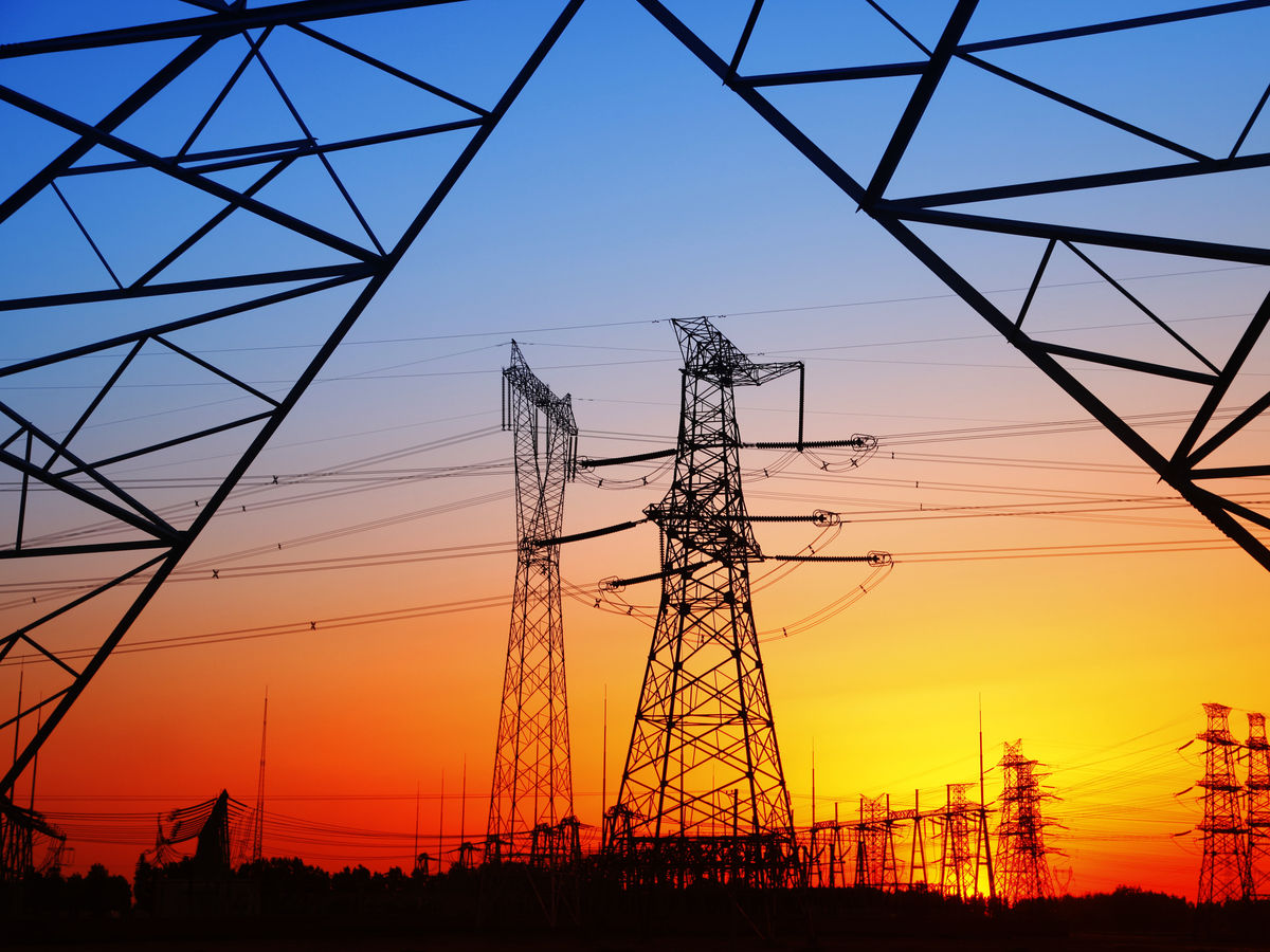 Electricity pylon catches fire in Bridgnorth | Shropshire Star