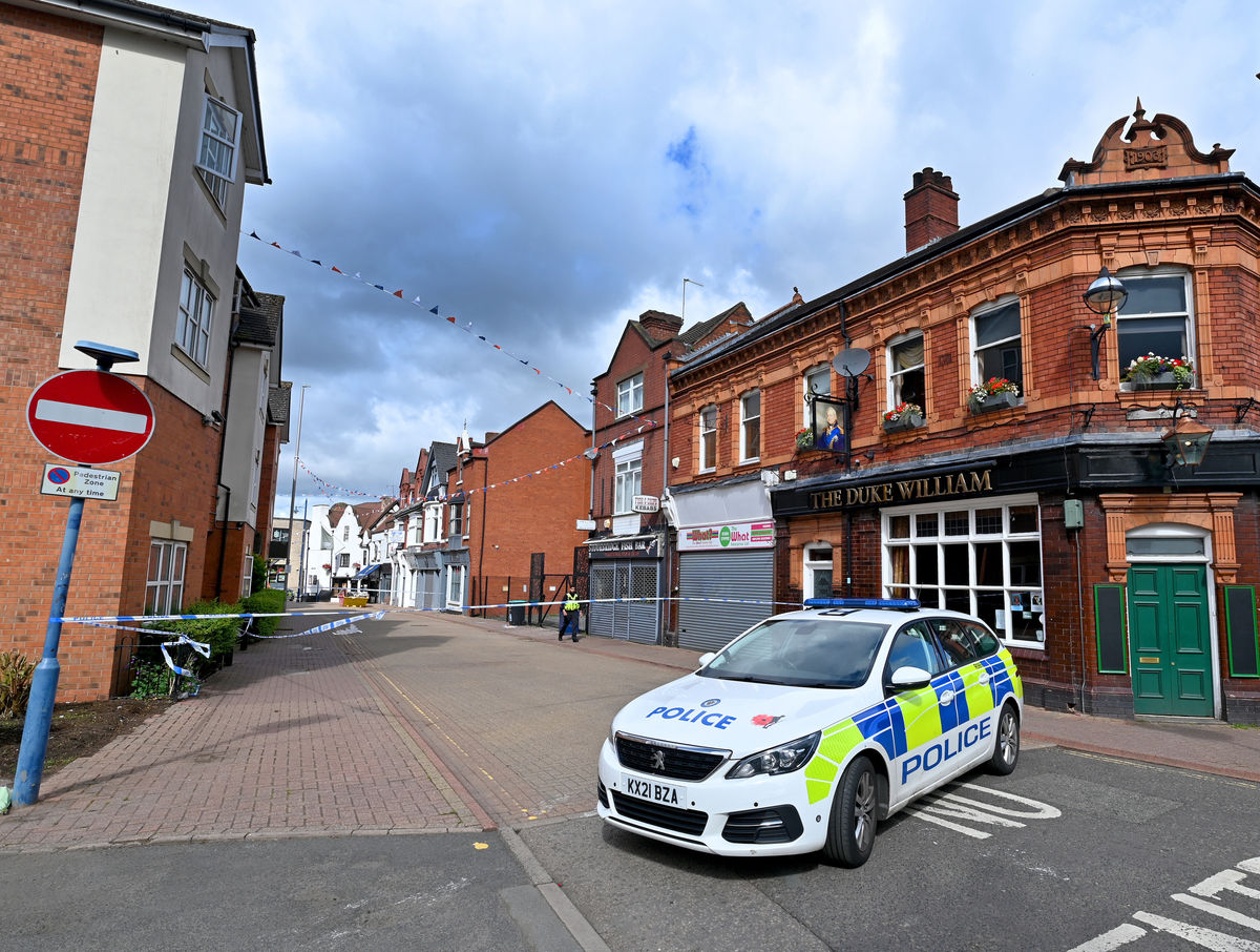 Stourbridge murder: Residents 'shocked and appalled' as road reopens ...