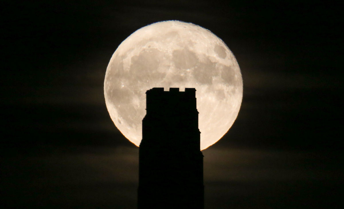 Exact time largest and brightest Moon of 2025 will reach full Moon ...