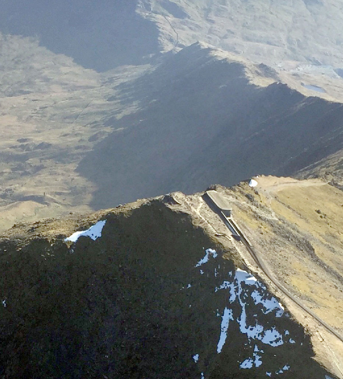 Summit's up as Shropshire glider soars over Snowdon | Shropshire Star