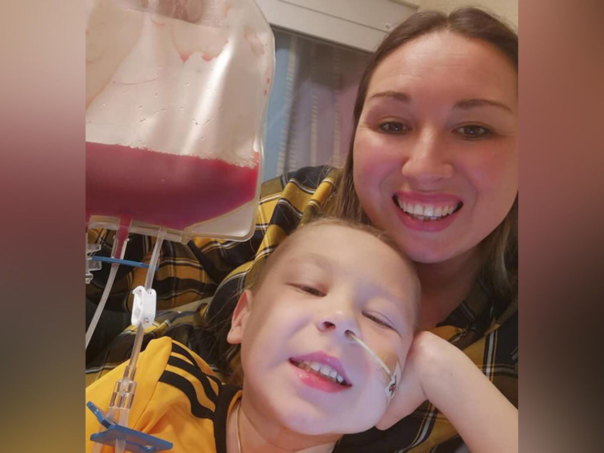 'We did it': Tears and relief as poorly Zac, 4, starts his treatment in ...
