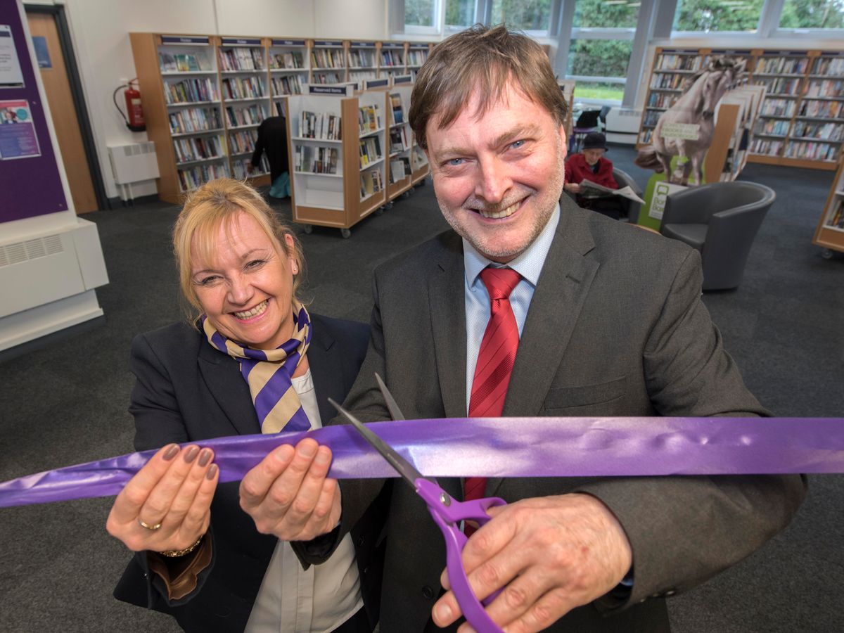 Penn Library officially open again after £60,000 makeover | Express & Star
