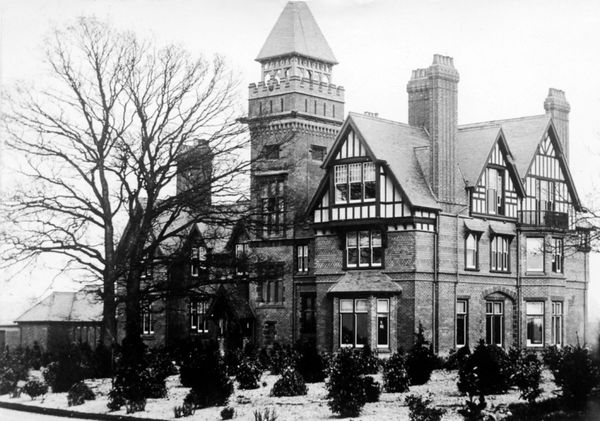 How Lucy Lunt brought sunshine into lives of blind children ...