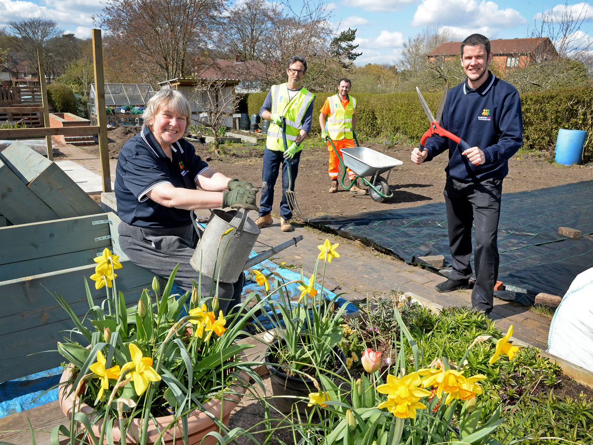 Wates Group begin work on community allotment plot | Express & Star
