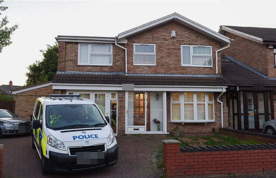 Body in suitcases murder: Victim is named as Phoenix Netts | Express & Star