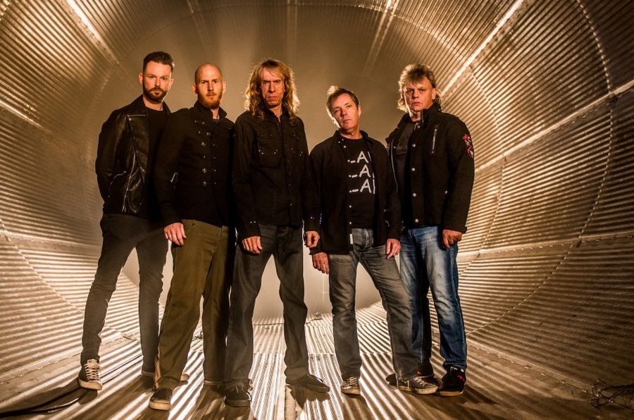 Stourbridge metal icons Diamond Head to re-release debut 40 years on ...