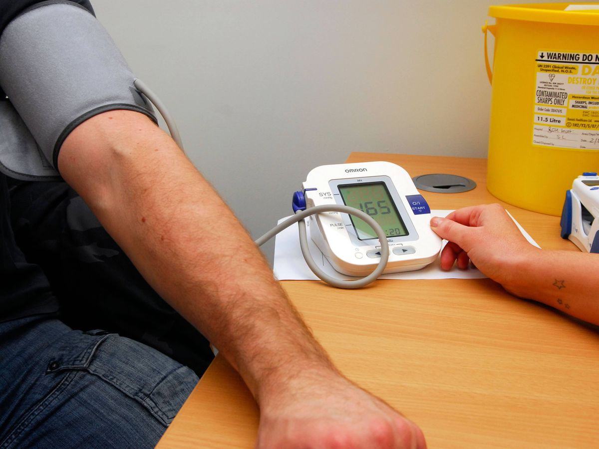 People may be misdiagnosed with high blood pressure ‘due to arm ...