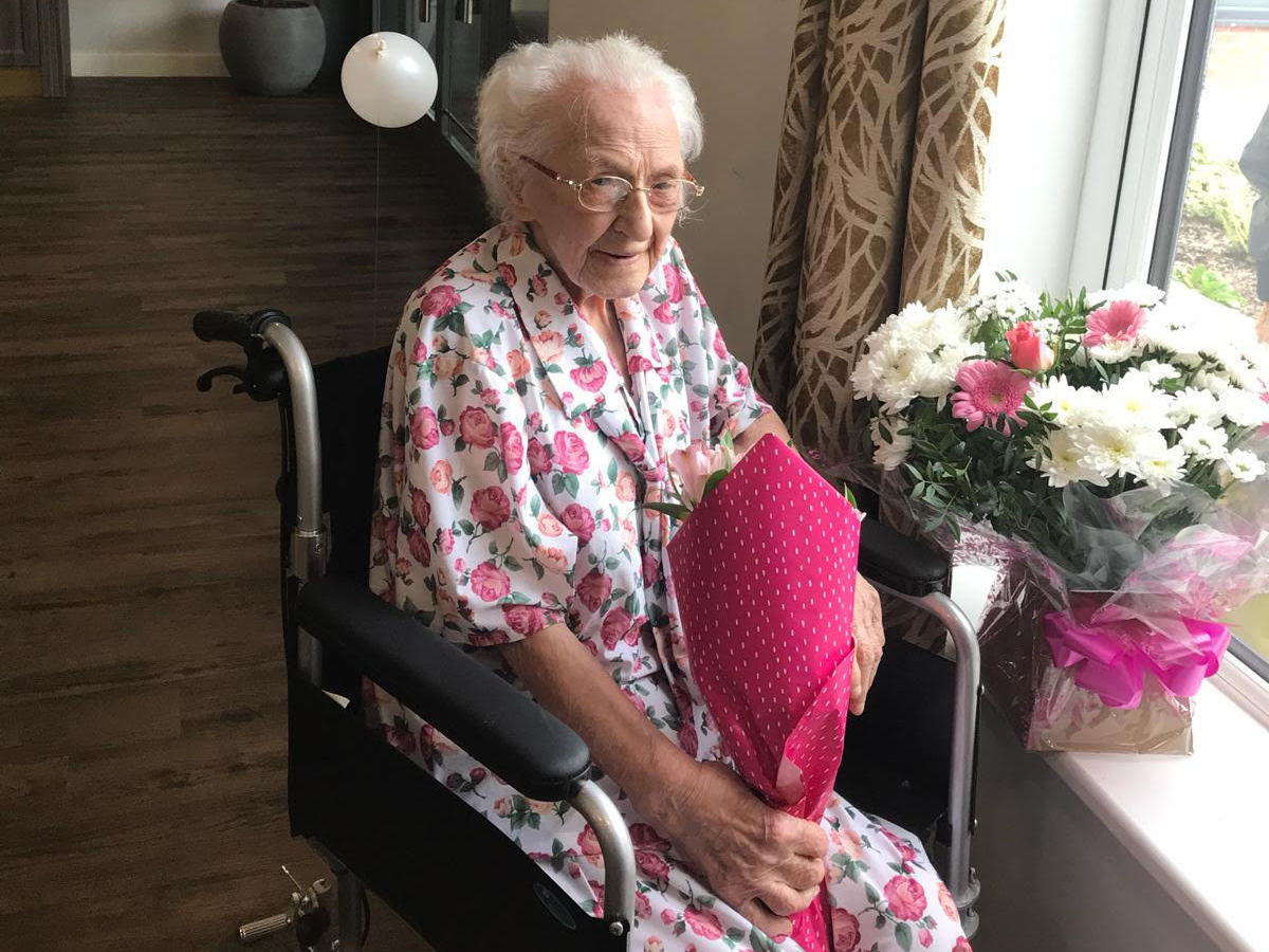 Birthday girl Violet turns 103 in lockdown | Express & Star