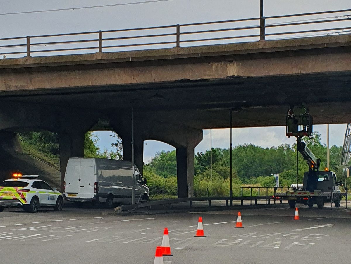 Emergency repairs on motorway bridge after damage found | Express & Star