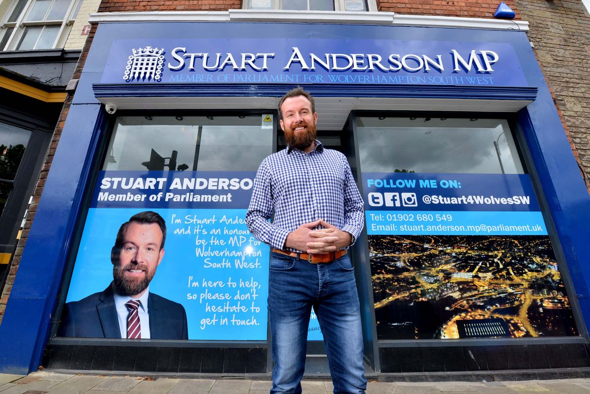 Wolverhampton MP Stuart Anderson moves into new community office ...