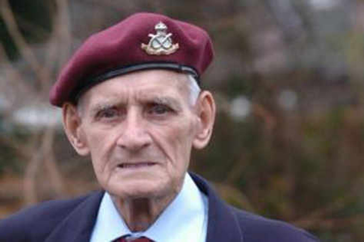 Ex-war prisoner and Arnhem veteran Gerorge Parry dies | Express & Star