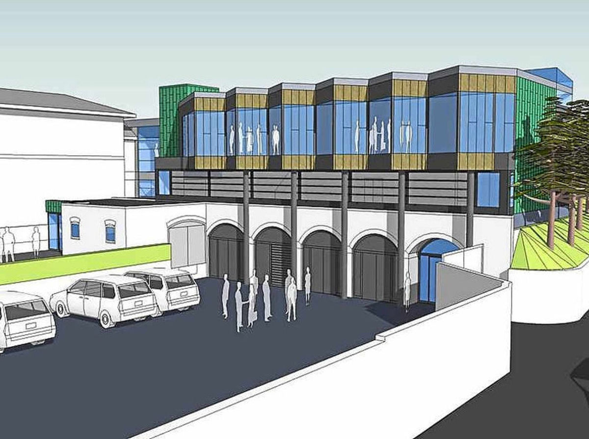 Compton Hospice receives £1.5m revamp funding from ex-Goodyear workers ...