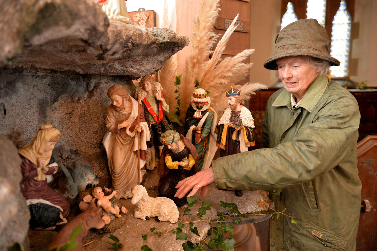 Churches stage special crib tour | Express & Star