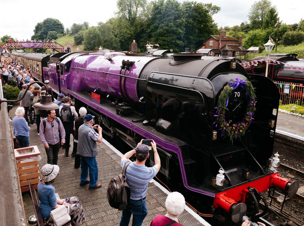Severn Valley Railway's purple 'royal' loco gets a makeover as it's ...