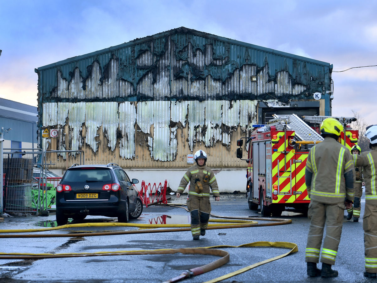 Roads around Wolverhampton factory fire reopen as blaze under control ...