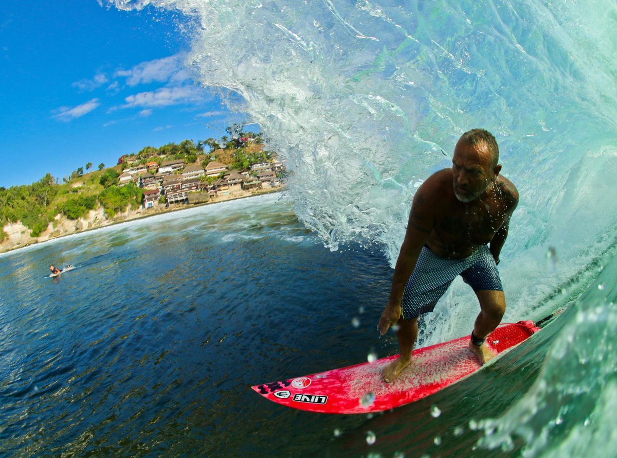 Life's a dream for this surfing Wolves fan - but it's no Molineux ...