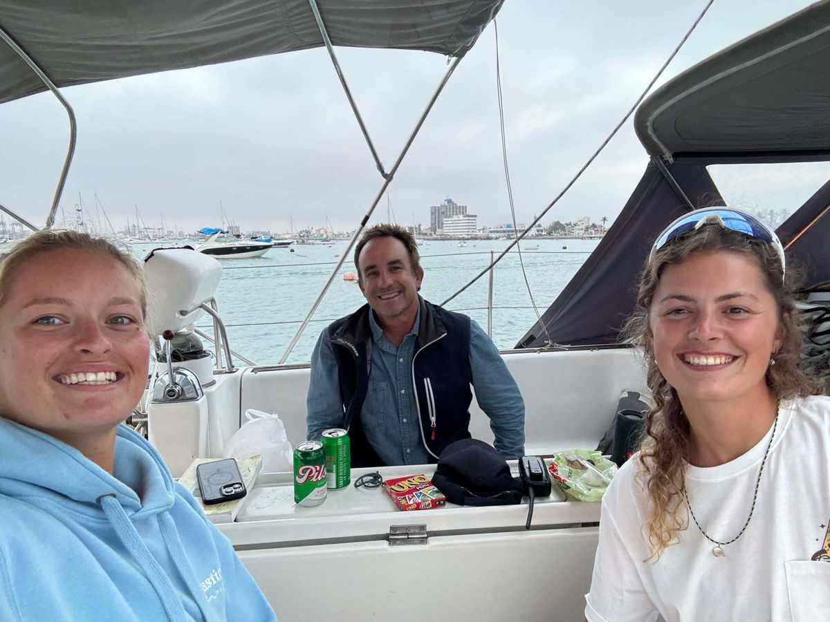 UK women rescued one week into pioneering row across Pacific after ...