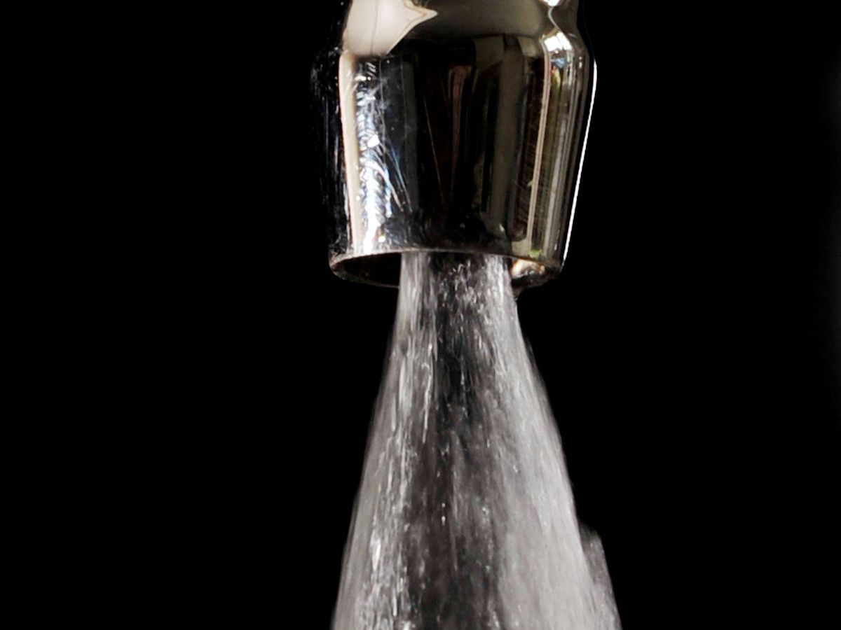 Water fluoridation expansion given green light | Express & Star