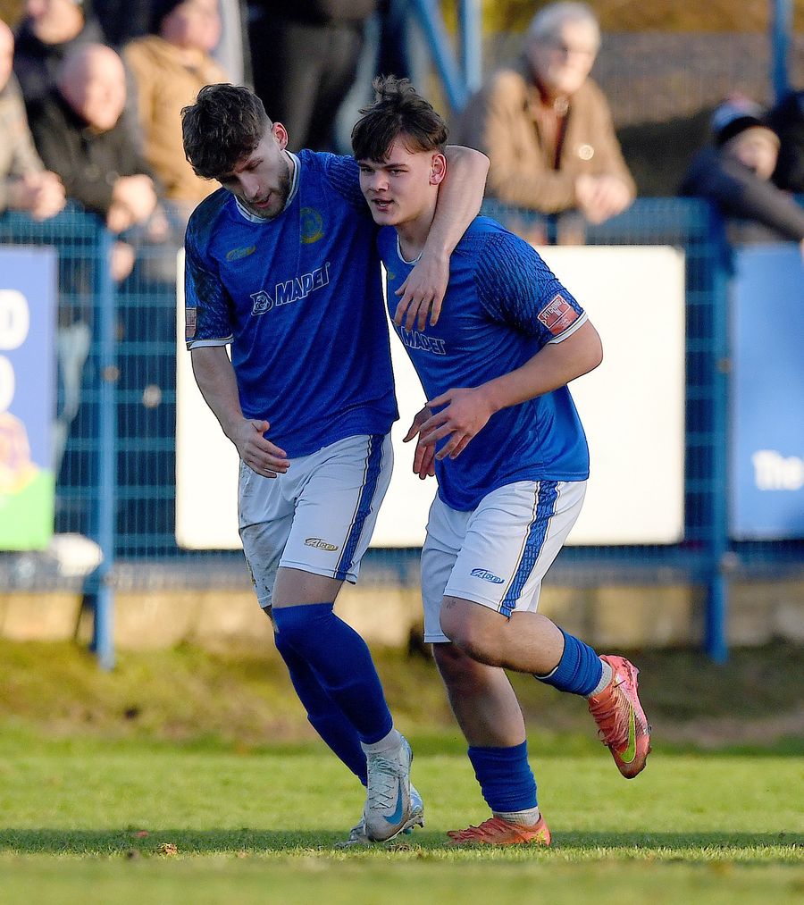 Halesowen Town triumph in remarkable late No.9 Derby comeback victory ...