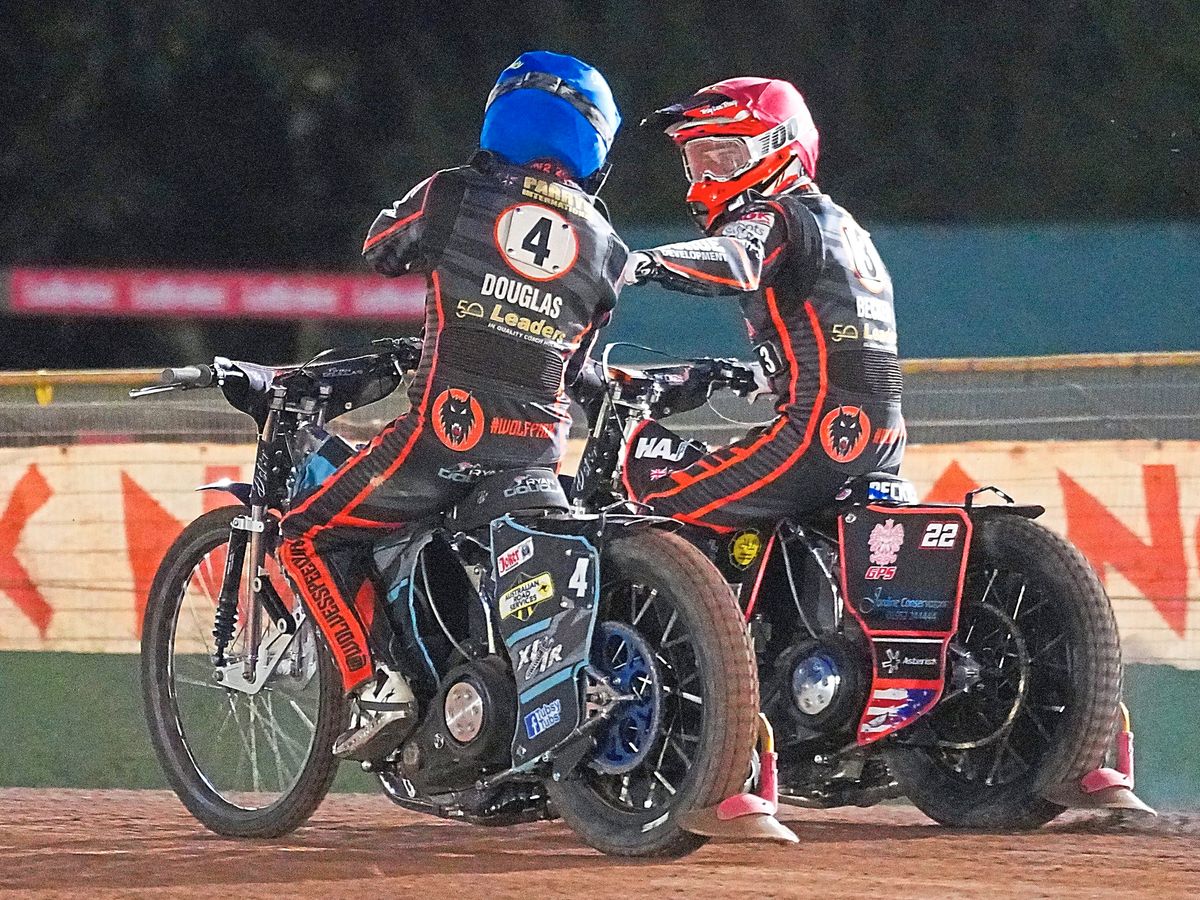 Ryan Douglas and Luke Becker key to Wolves’ title chances | Express & Star