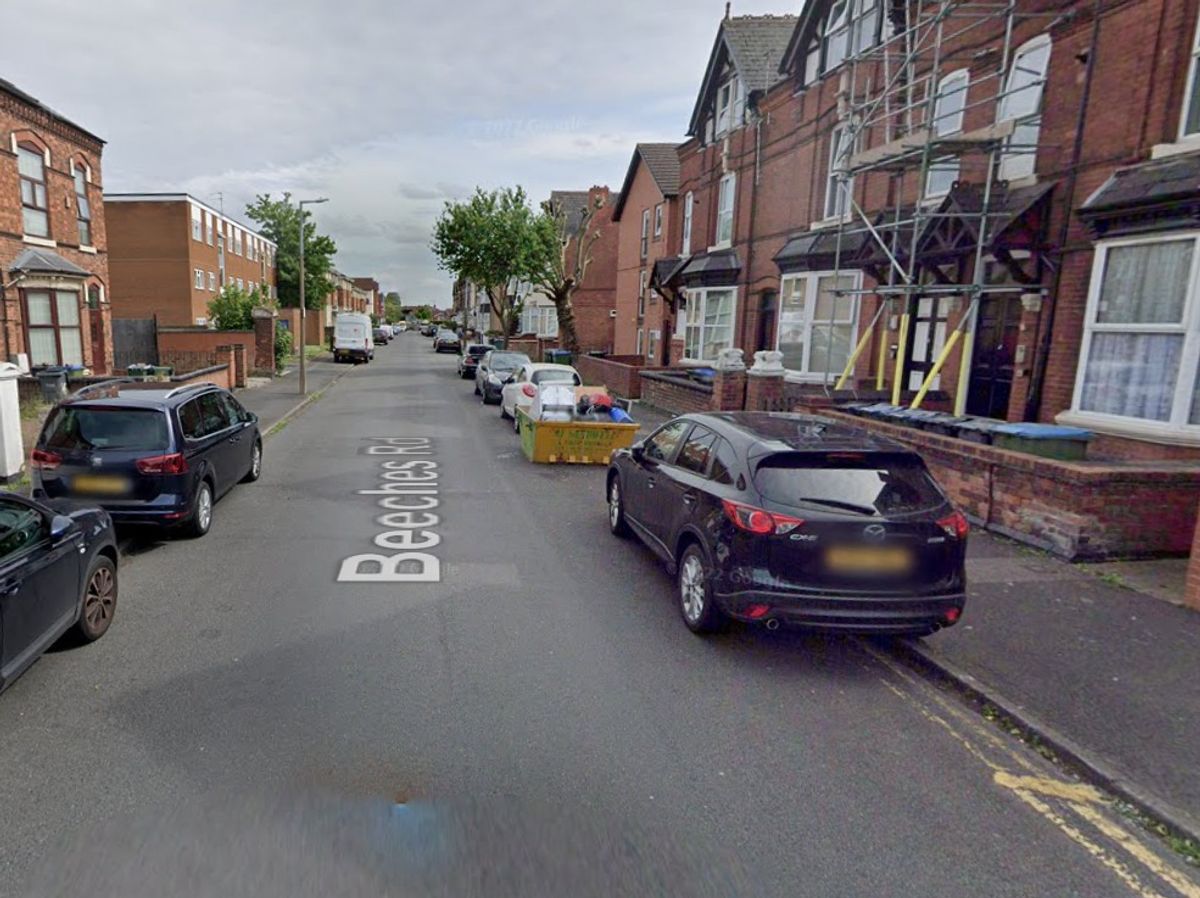 'Gun shots' fired at car in West Bromwich street - police appealing for ...