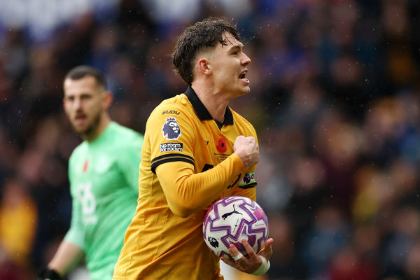 Wolves 2 Burnley 3 - Report | Express & Star