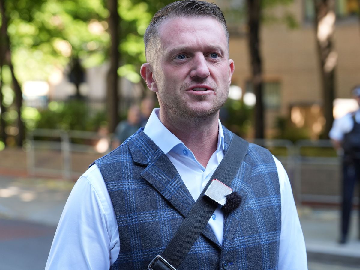 Tommy Robinson released on bail after arrest over alleged assault at St ...