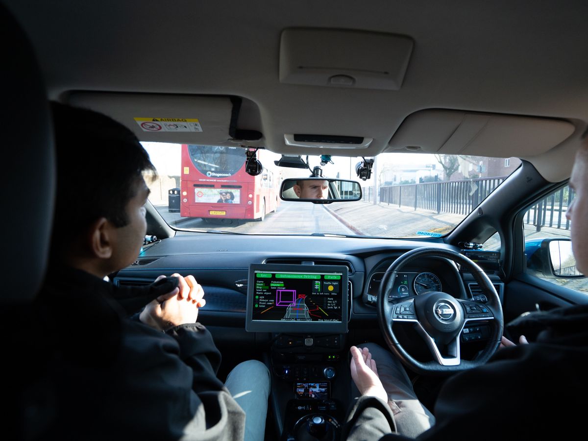 How do autonomous cars work and what do you need to know about them ...