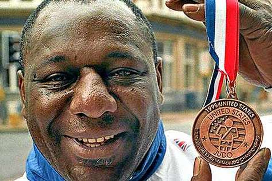 Judo champ Elvis Gordon loses brave fight with cancer | Express & Star