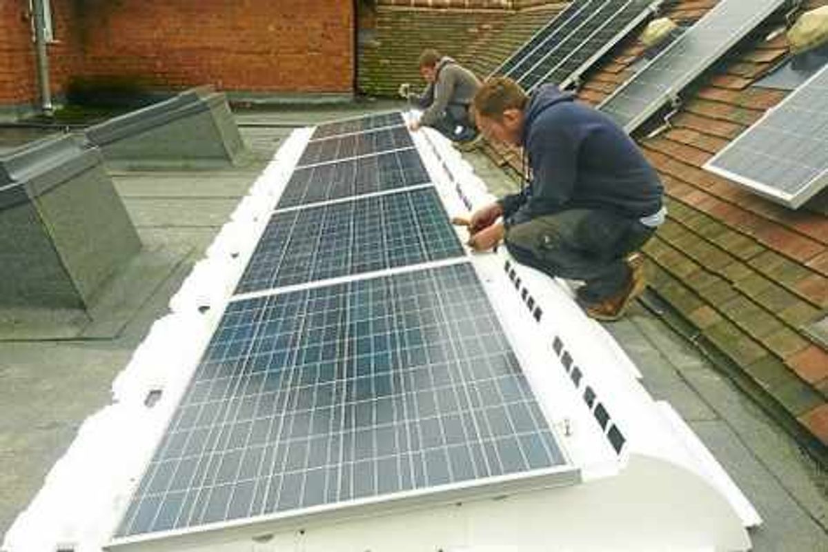 Kidderminster firm Eco2Solar installs new systems for free | Express & Star