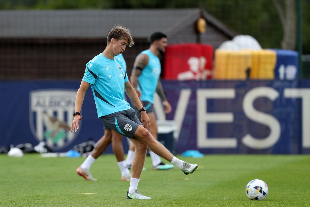 Youngsters given chance to impress Ryan Mason as Nat Phillips makes ...