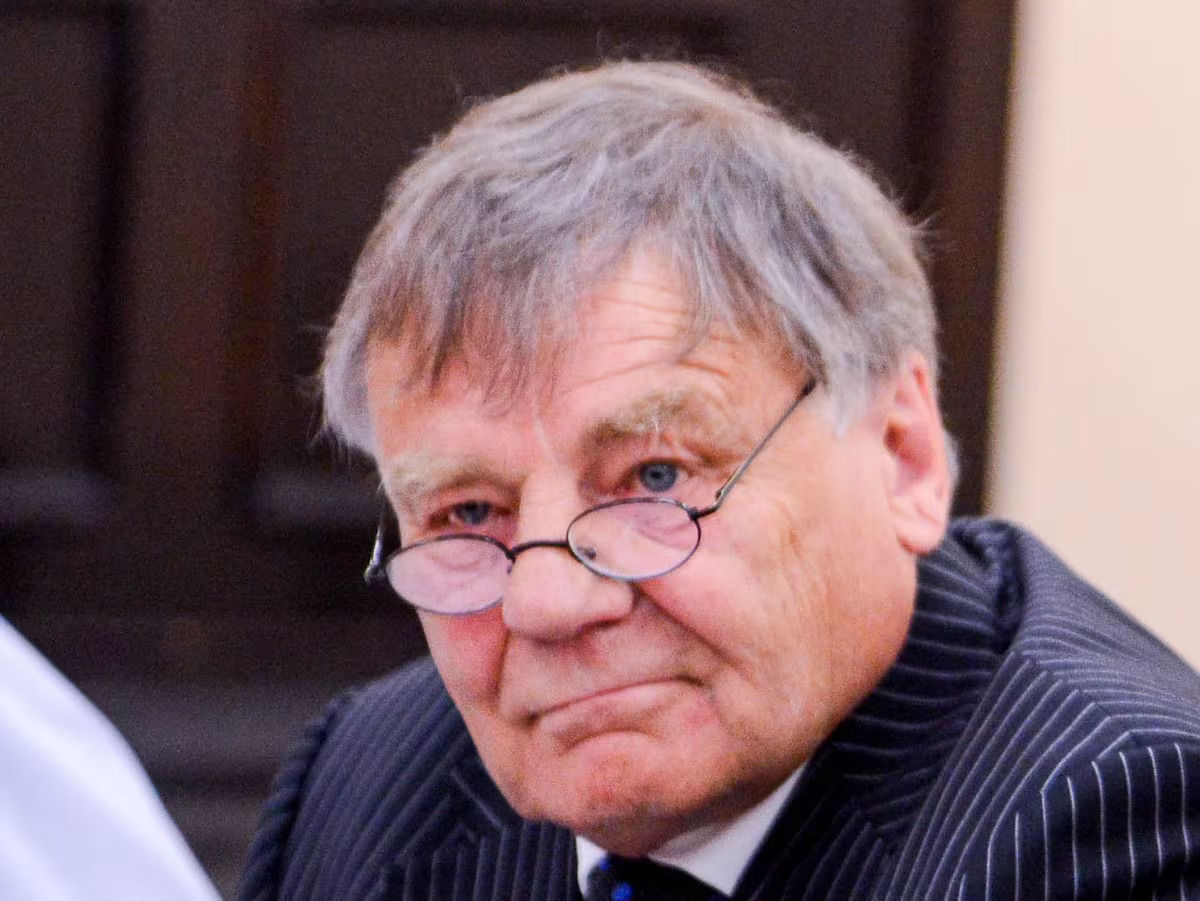 Tributes paid after death of former Newport councillor and 'titan of ...