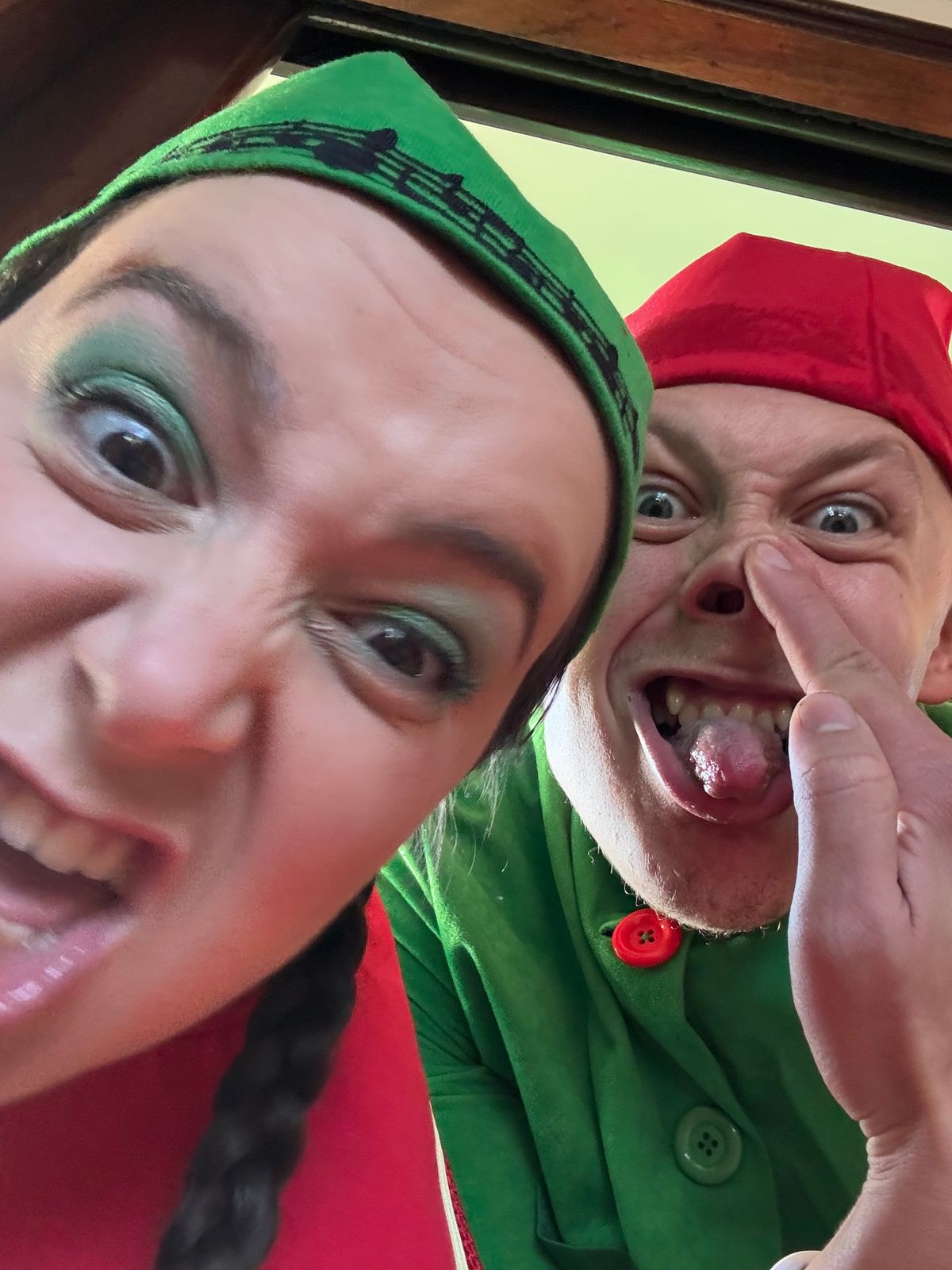 The Christmas experience that won our hearts: Watch how Severn Valley Railway's Elf Express goes ...