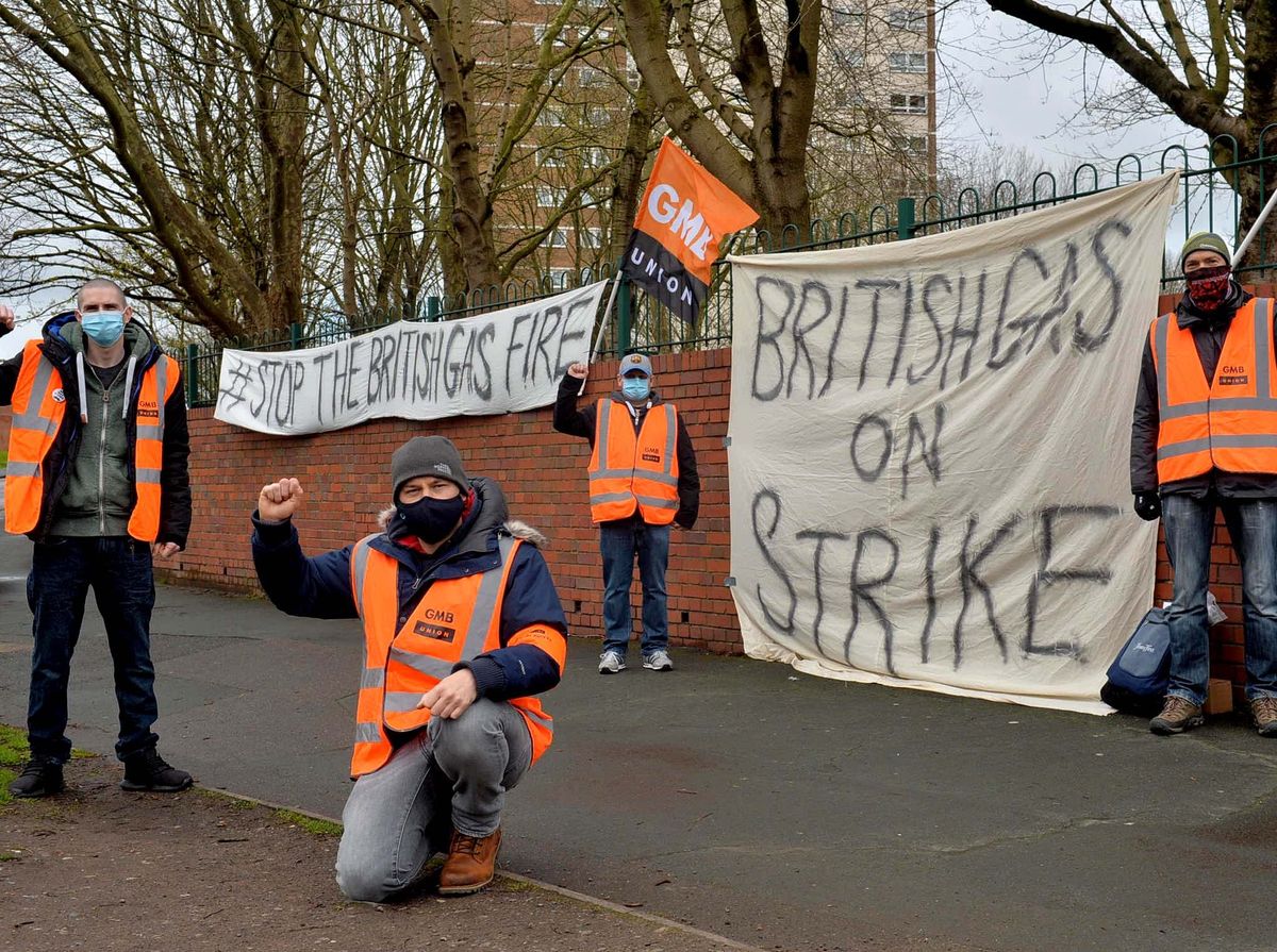 Protests continue over new engineer contracts | Express & Star