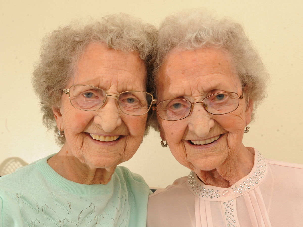 Thousands raised for Beacon Centre in memory of Tipton Twin Doris ...